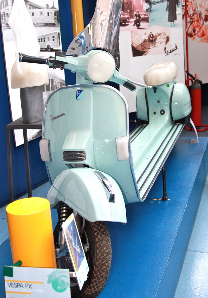 Modern Vespa : Photos Vespa museum Pontedera (large photo warning).